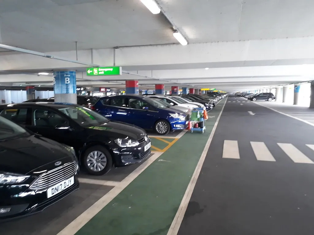 Which Heathrow Terminal 5 parking is Best?